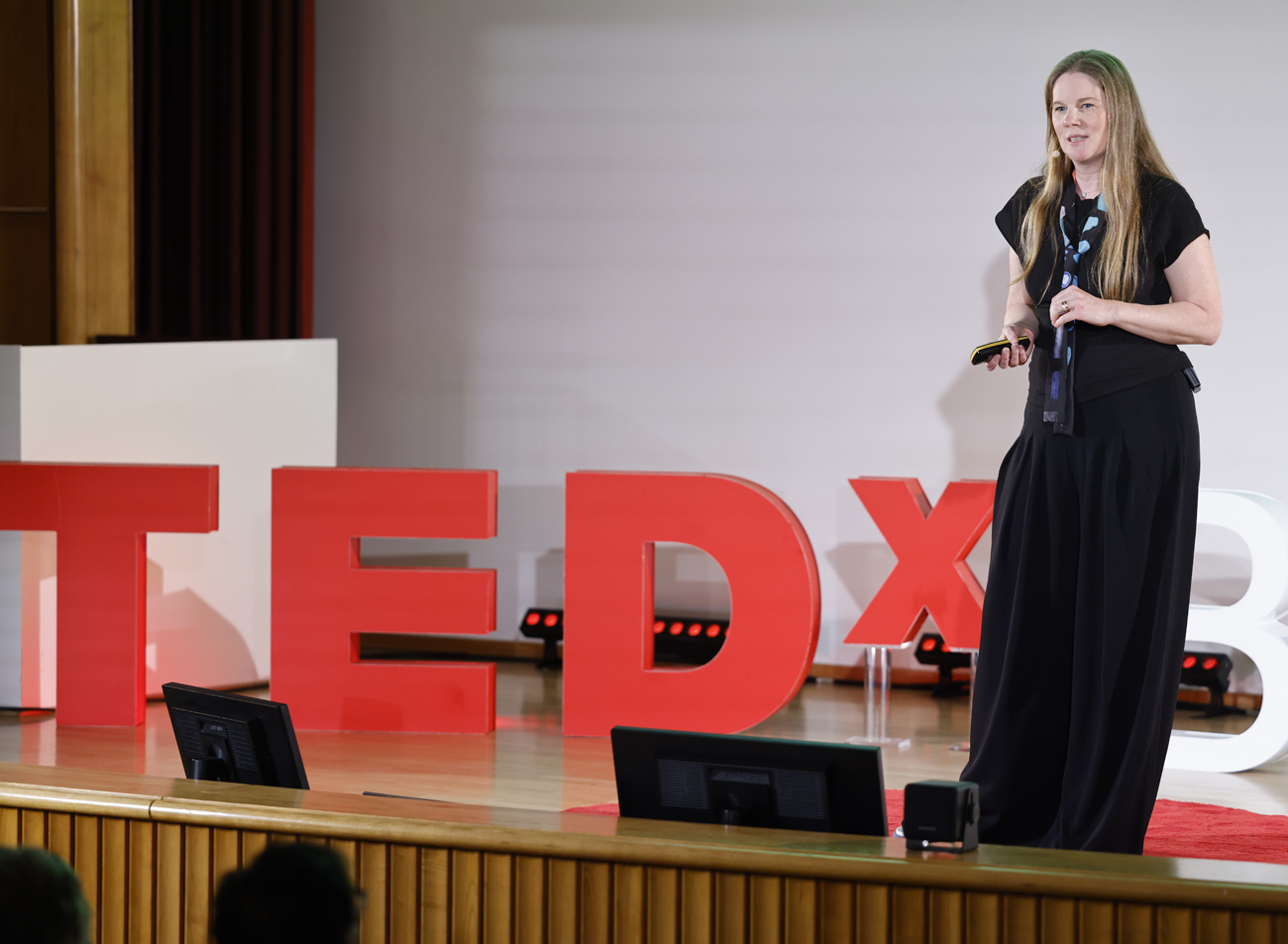 Thomas Matthews – Sophie Thomas at TEDxBerlin: How designers can use their skills for a ...